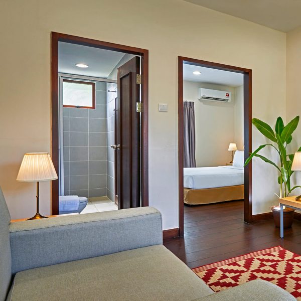 SolidPanel - UAC Berhad